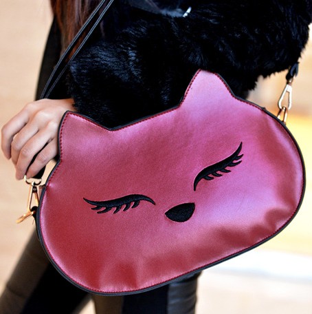 Adorable Rose Red Fox Design Fashion Bag on Luulla