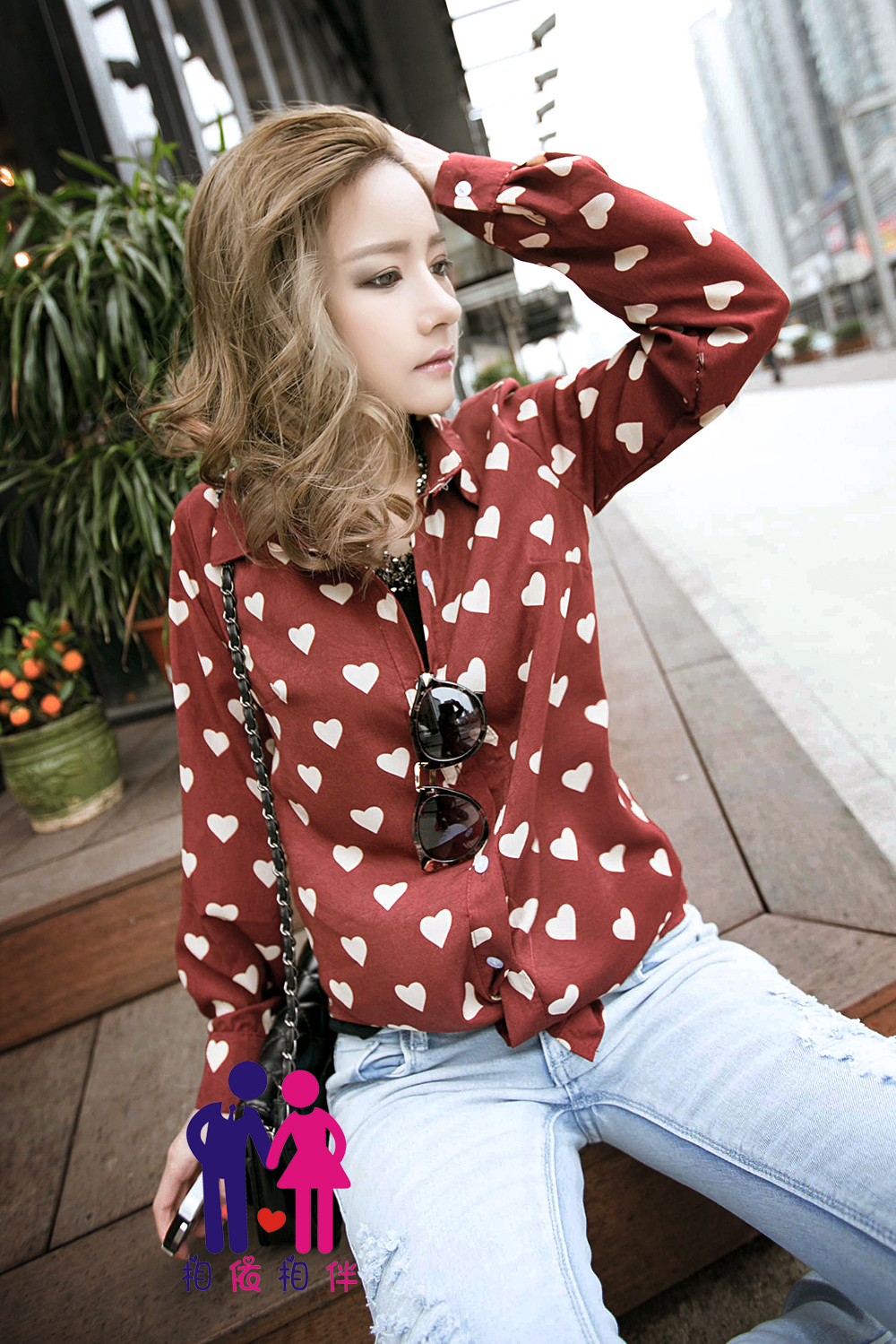 Adorable Retro Heart Print Long Sleeve Top In Red And Blue on Luulla