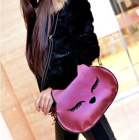 Adorable Rose Red Fox Design Fashion Bag on Luulla