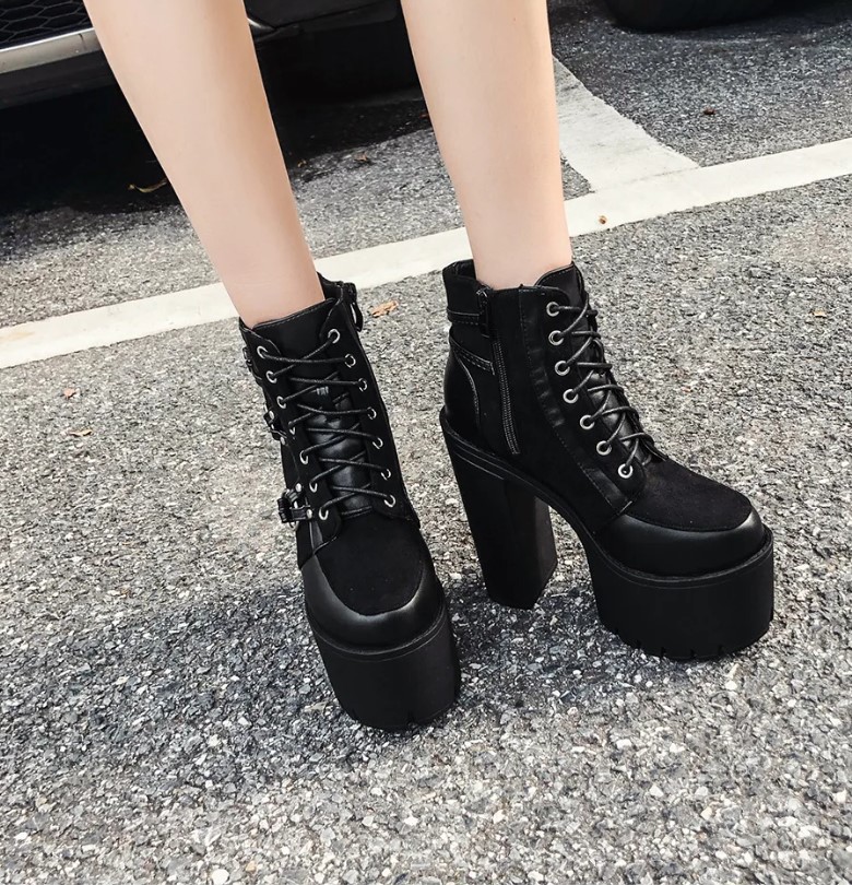 Punk Style Black High Heels Boots on Luulla