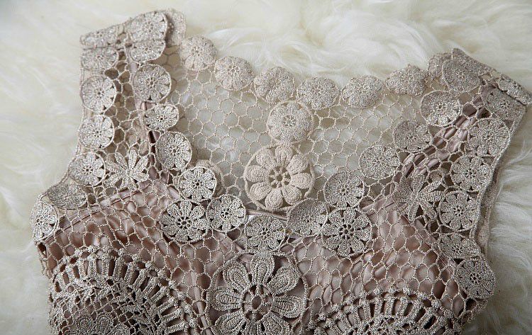 Beautifully Unique Vintage Lace Design Party Dress In 2 Colors on Luulla