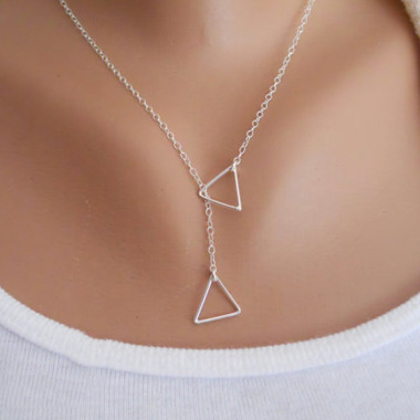 Beautiful Geometric Pattern Necklace on Luulla